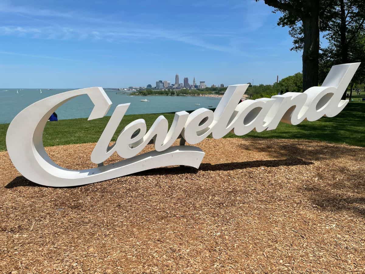 37 Ideas for Date Night in Cleveland Ohio